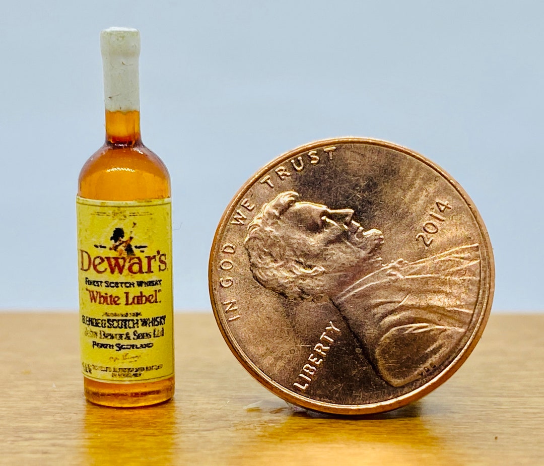 Dollhouse Miniature Bottle of Dewar's White Label -- 1:12 Scale - Etsy