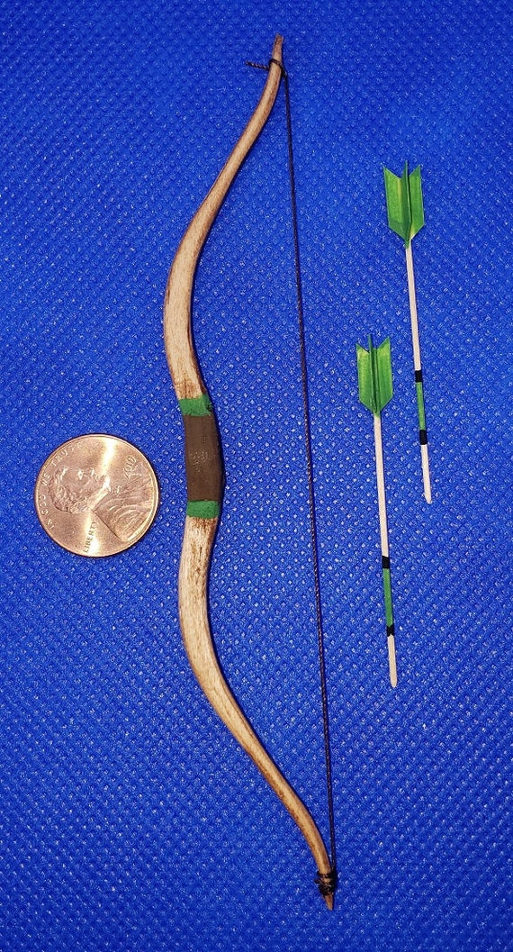 Recurve Bow Green Arrow