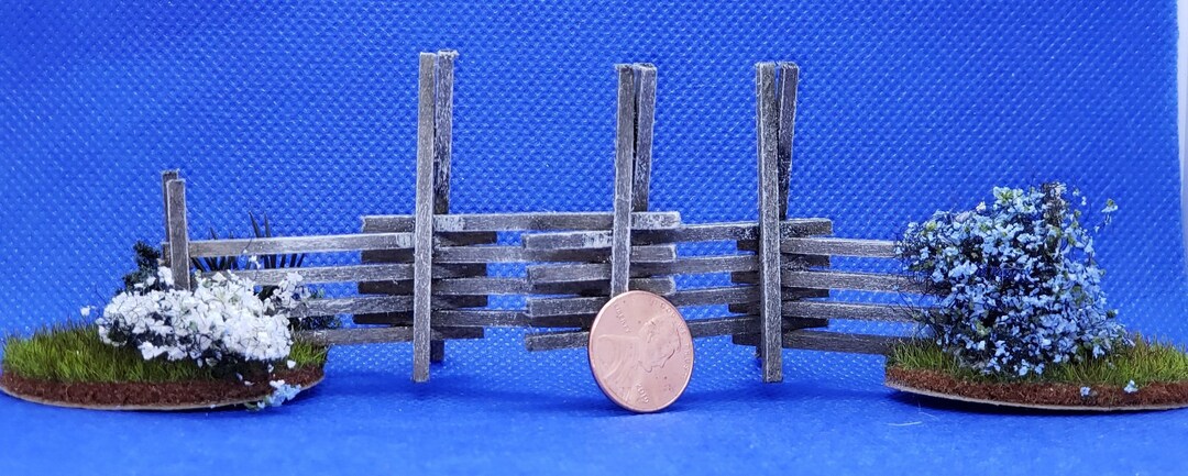 Dollhouse Miniature Cedar Fence With Flowers - 1:48 Scale - Etsy