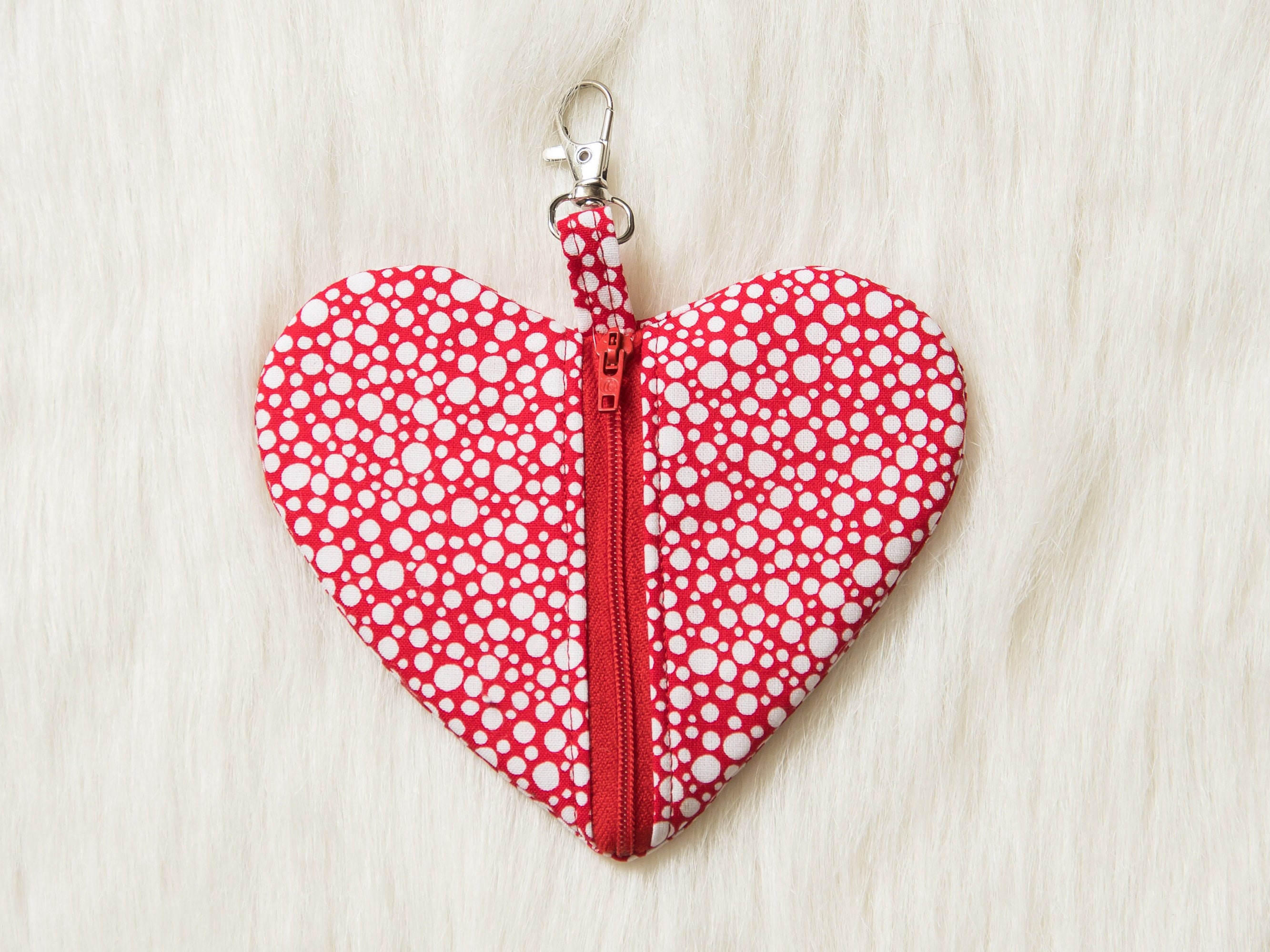 Heart Zip Pouch PDF Sewing Pattern Pouch Pattern Heart | Etsy
