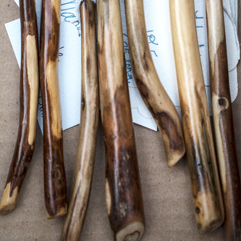 Hand Carved Wooden Crochet Hook – Rustic Heirloom Craft Tool - Etsy