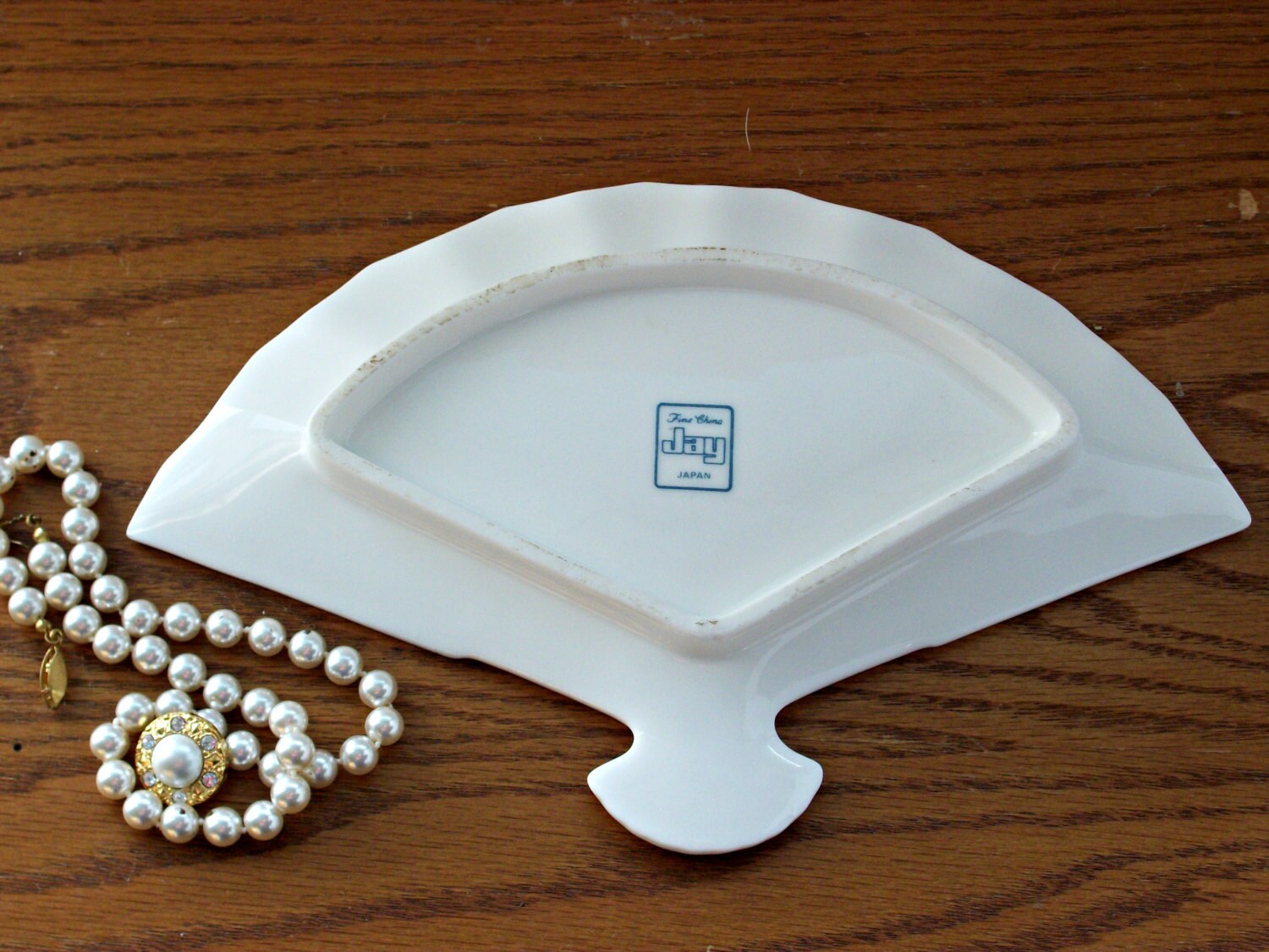 JAY Japan Fine China Fan-shaped Plate/pin Dish Cherry Tree - Etsy