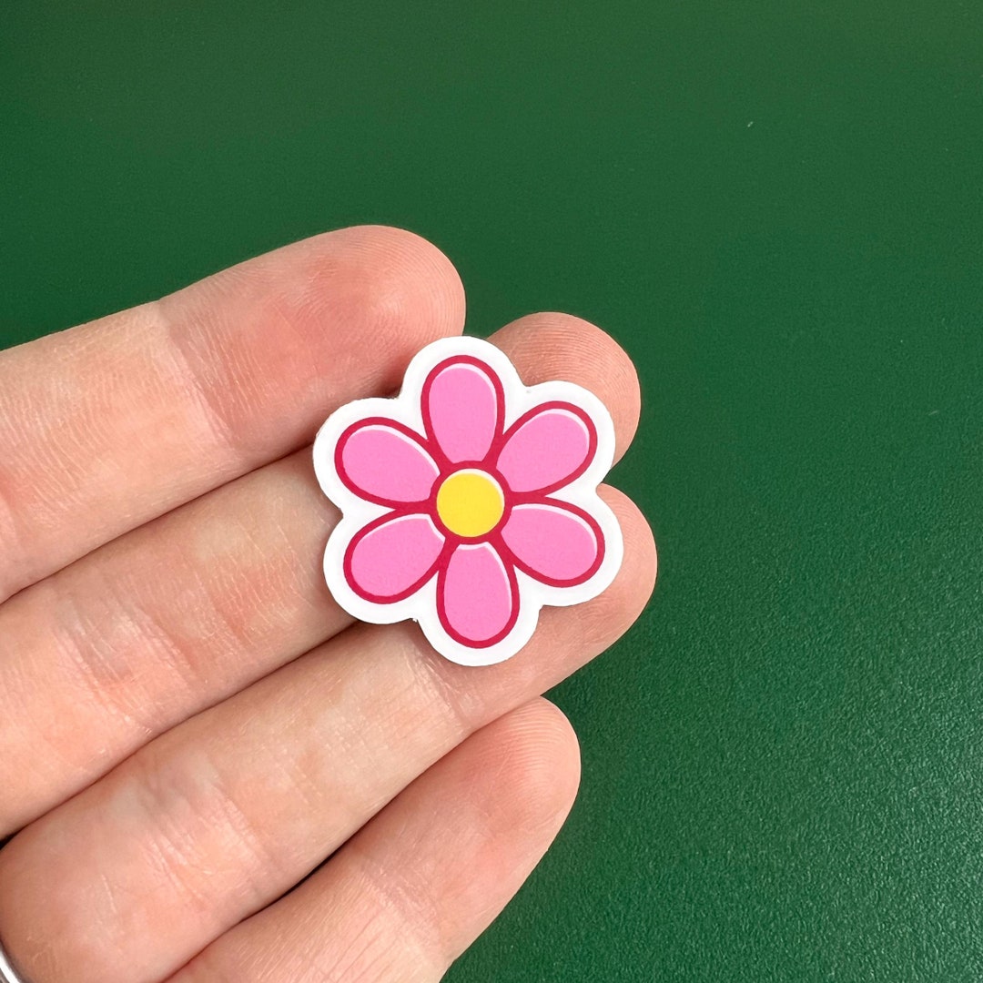 Itty Bitty Daisy Flower Vinyl Sticker | Tiny Laptop and Water Bottle ...