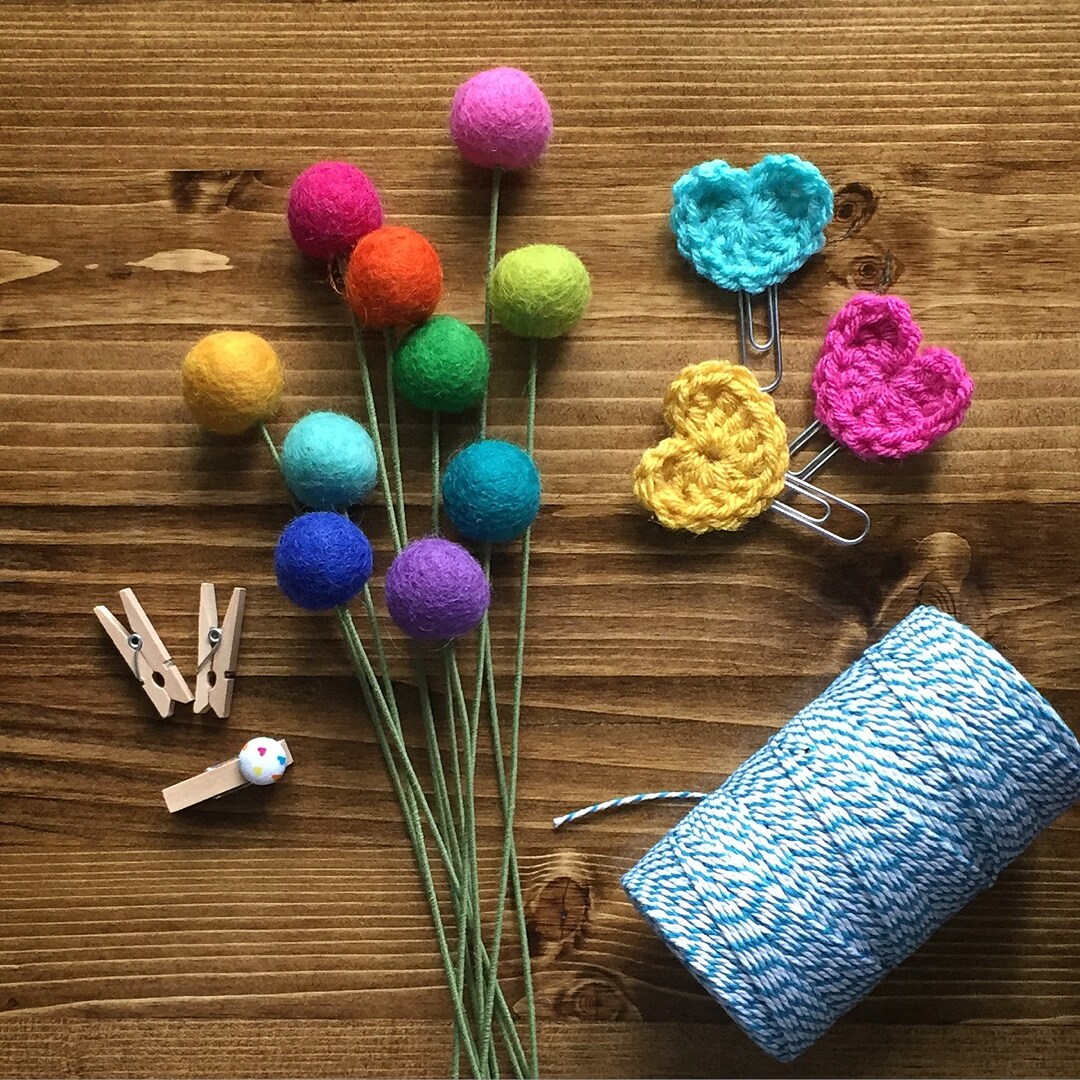 Pom Cluster Rad Rainbow Pom Flower Bouquet - Etsy