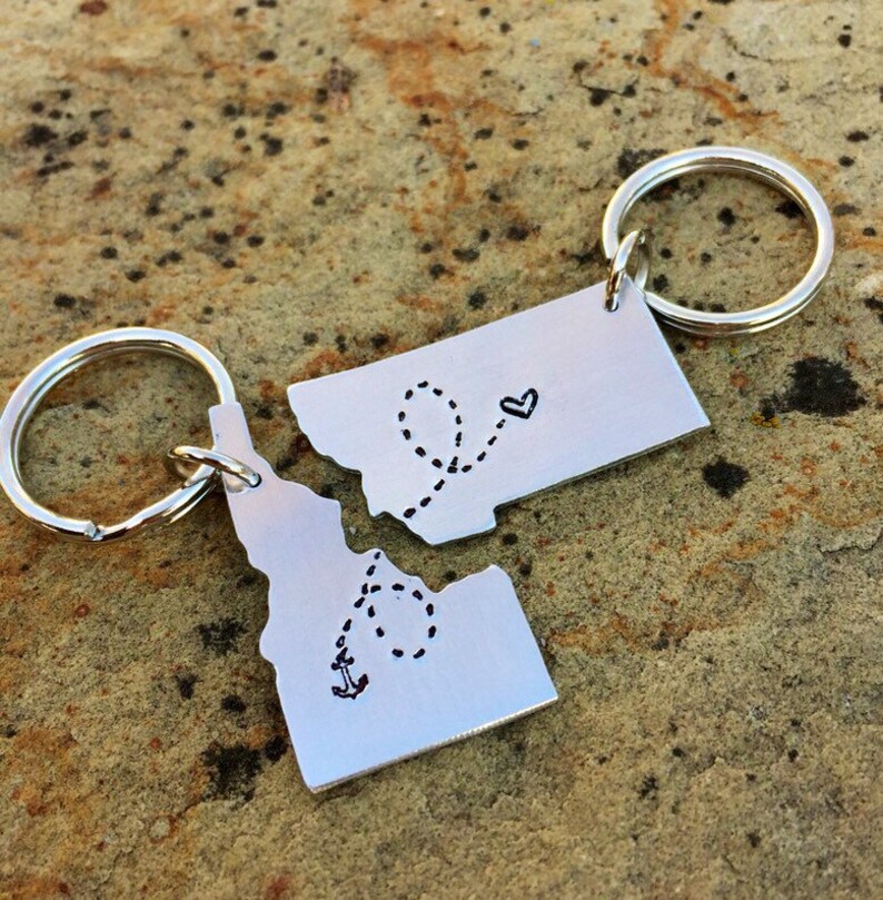 Long Distance Relationship State Keychains Custom, Choose Your City ...