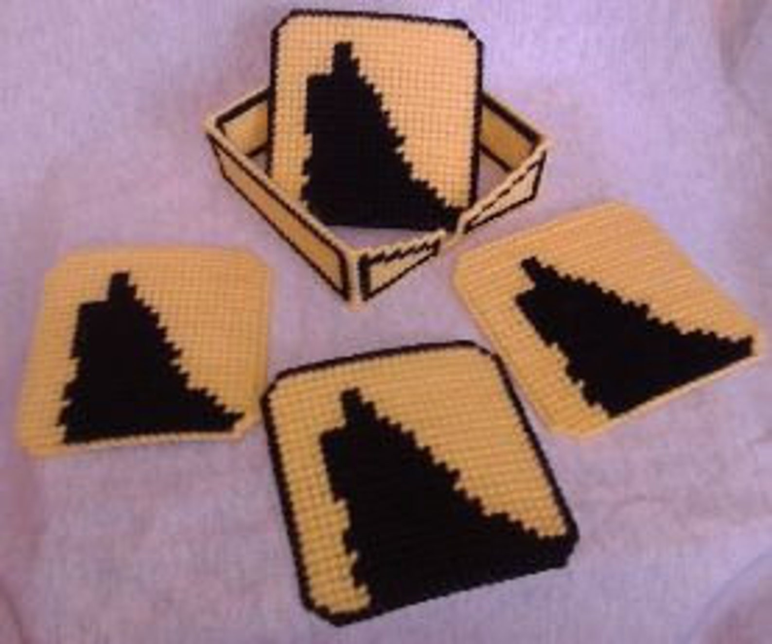 Wolf Plastic Canvas Coaster Pattern Set - Etsy