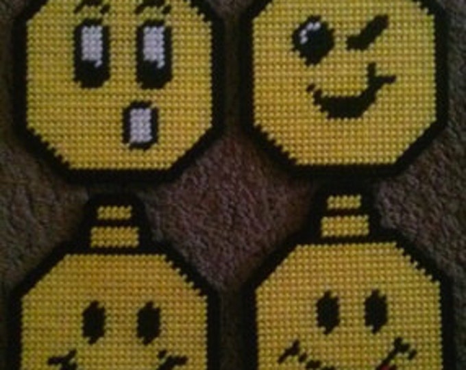 Smiley Face Plastic Canvas Ornamnet Pattern Set - Etsy