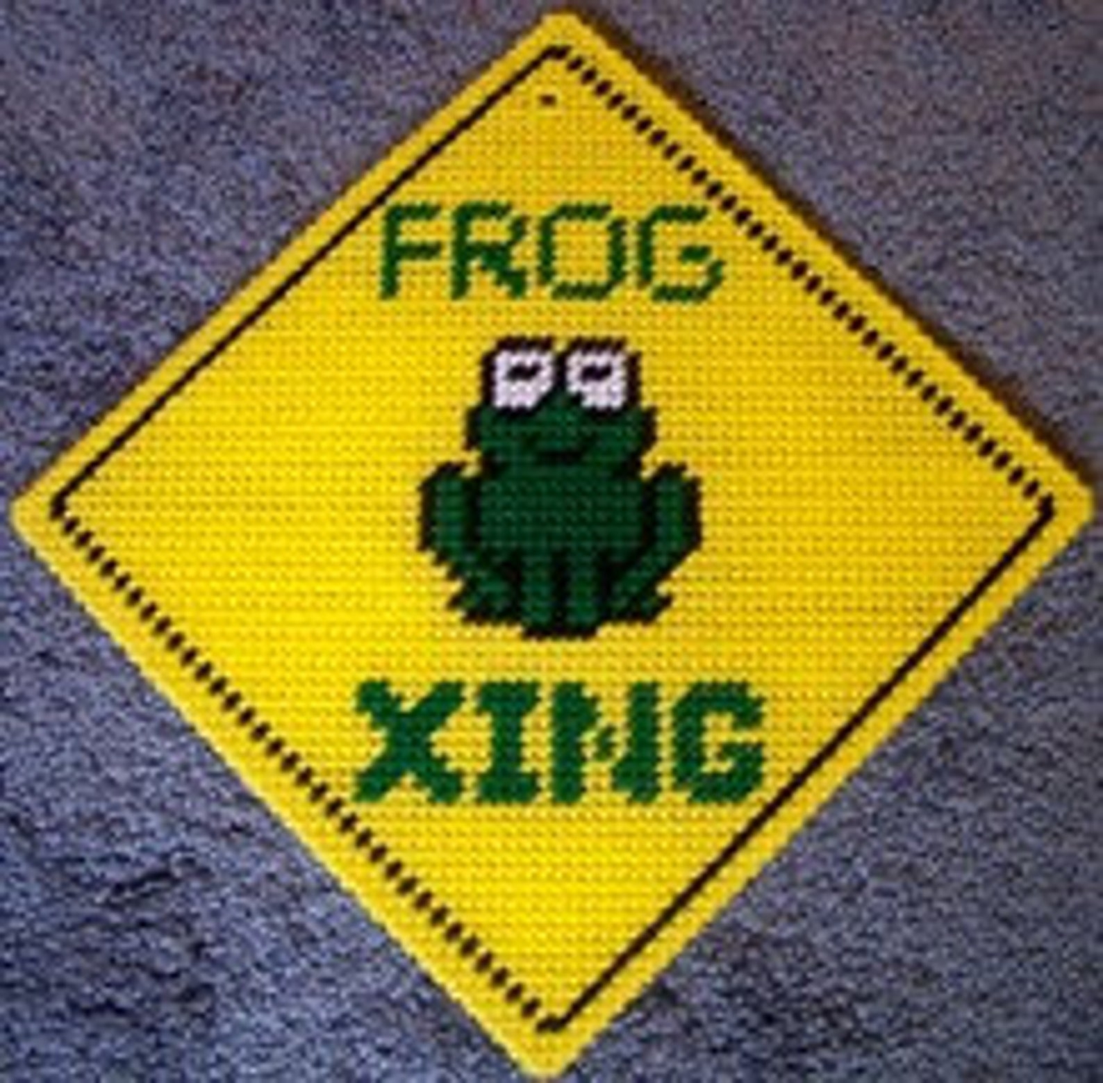 Frog Xing Plastic Canvas Sign Pattern - Etsy
