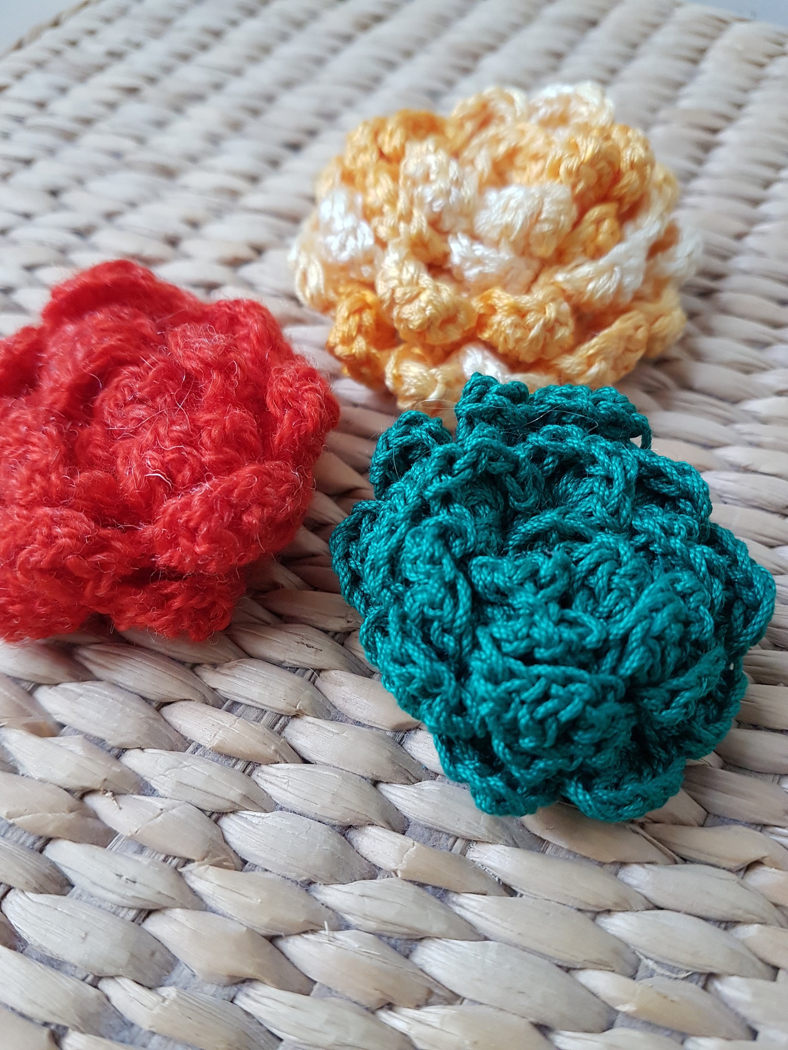 Crochet Flower 3 - He Set , Rose Knitting Flower Brooch, Hand-knitted ...