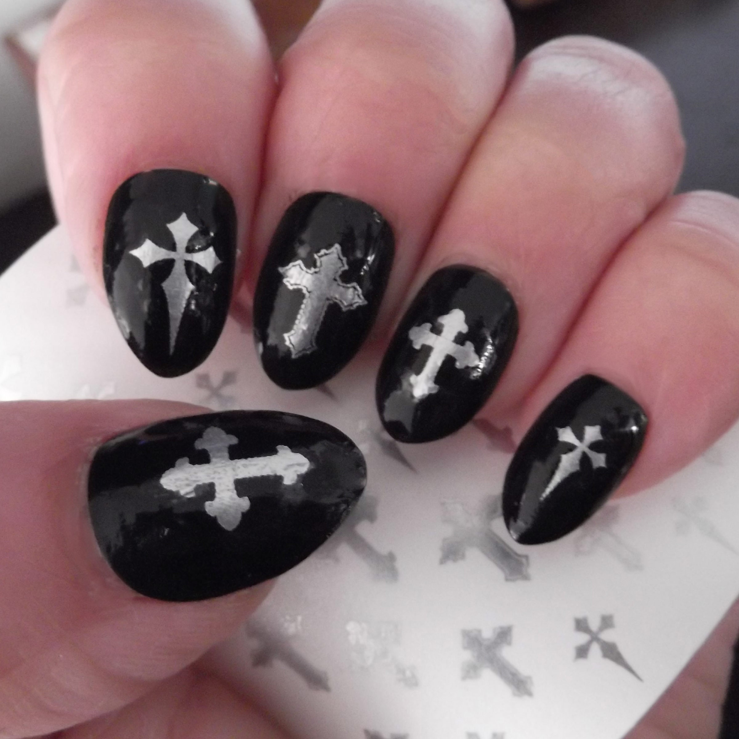 Cross Nails