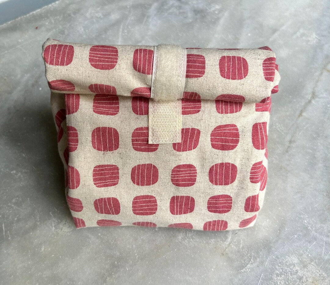 Reusable Snack Bag With Roll-top Closure – Pink Check – Wipeable ...
