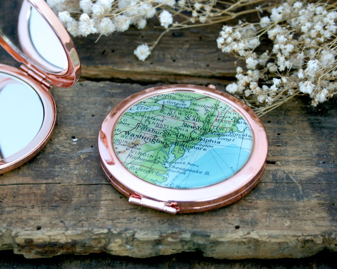 Rose Gold Compact Mirror Personalized with Map Bridesmaid Gift | Etsy