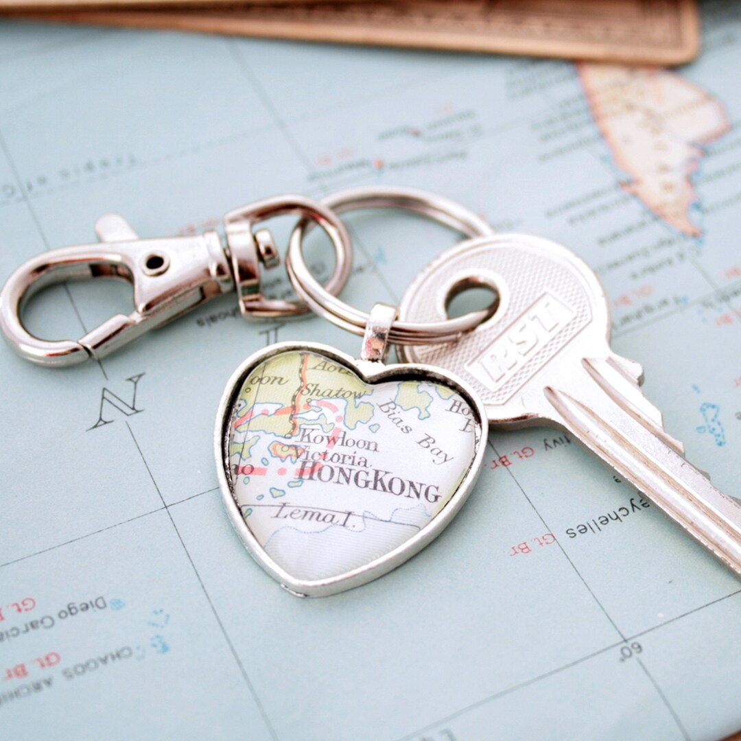 Where We Met Map Keychain - Heart-shaped Keepsake - Valentines Gift for ...
