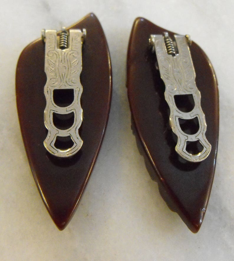 Vintage Bakelite Pair of Dress Clips - Etsy