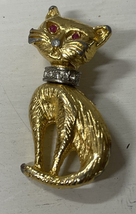 Gold-Tone Cat with Crystal Red Eyes and Rhinestone Cr… - Gem