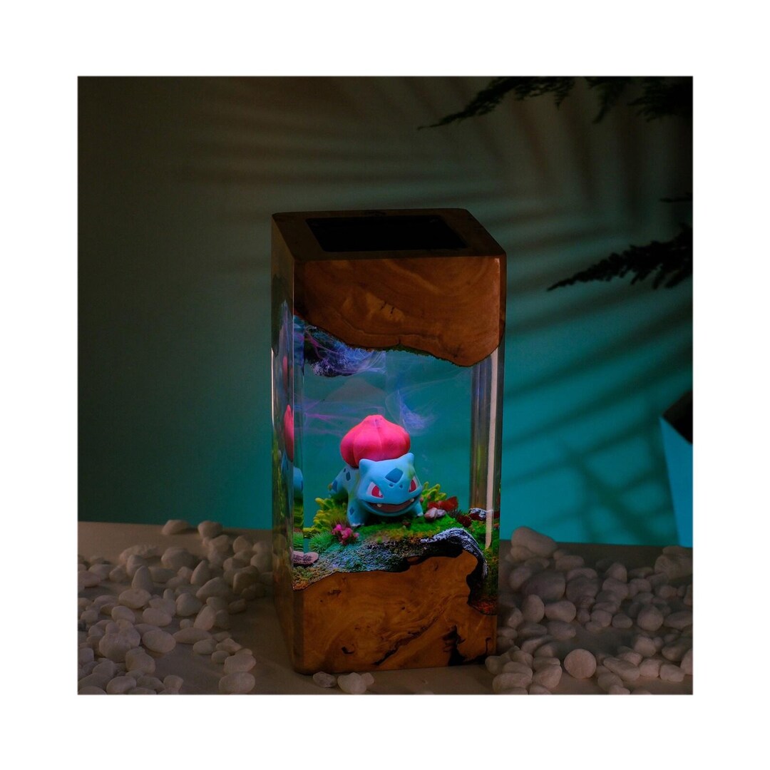 BULBASAUR Pokemon Resin Diorama Lamp, Custom Diorama Kit, Pokemon Gifts ...