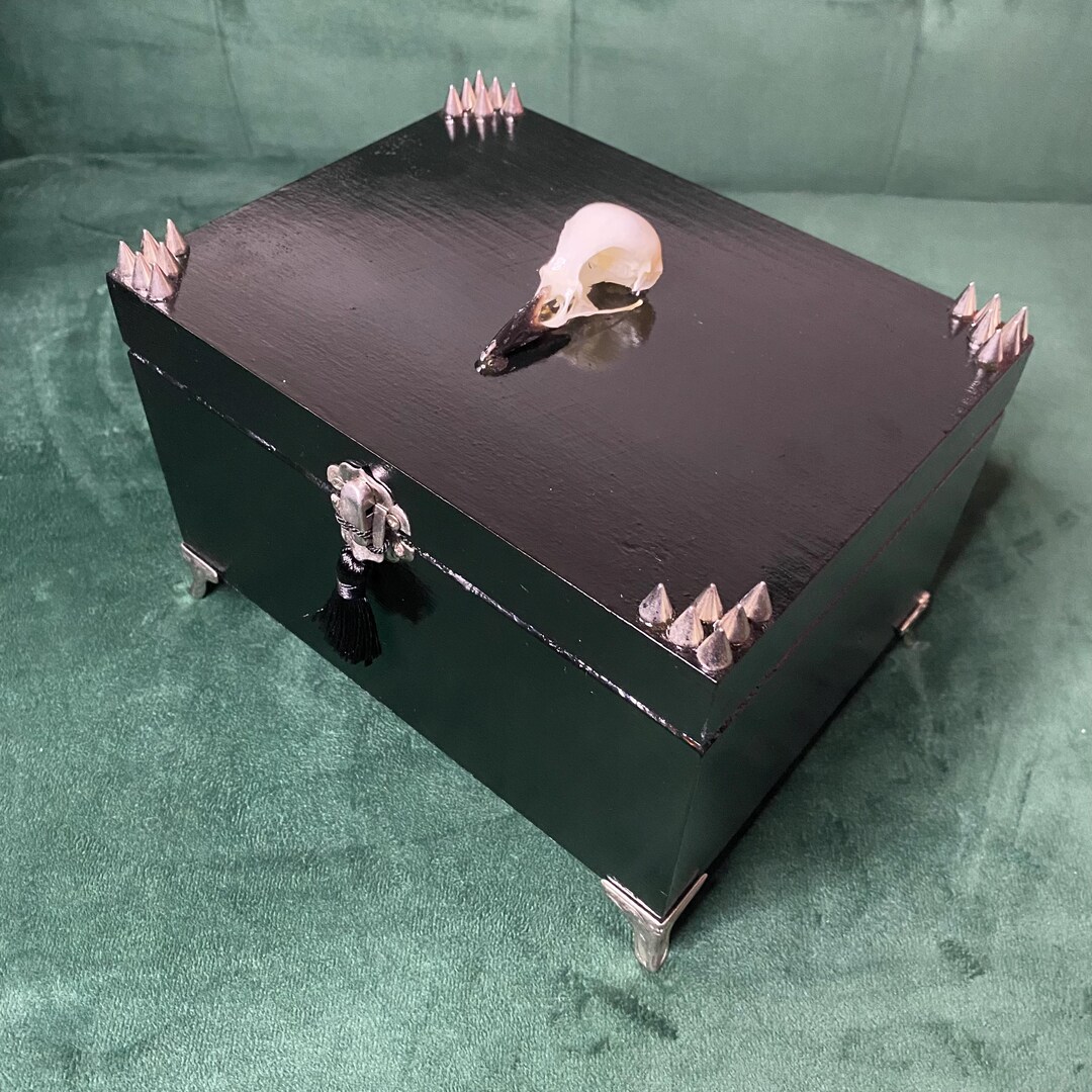 Gothic Jewellery Box With Real Crow Skull and Spikes #22 - Etsy