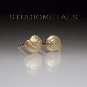 5mm Spiral Shell Stud Earrings in 14K Yellow Gold, Snail Studs, Sea Shells, Solid 14 K Gold ...