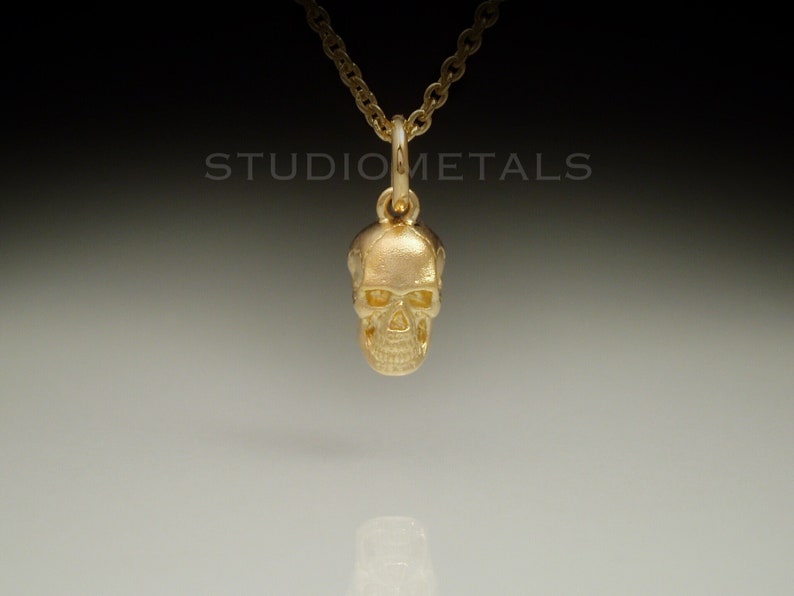 Hand Carved 18K Gold Skull Charm: Solid Gold Anatomy Pendant - Etsy