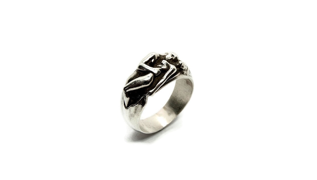 Power of Love Ring Loving Couple Dreamy Thought Love Gift Couple Figure ...
