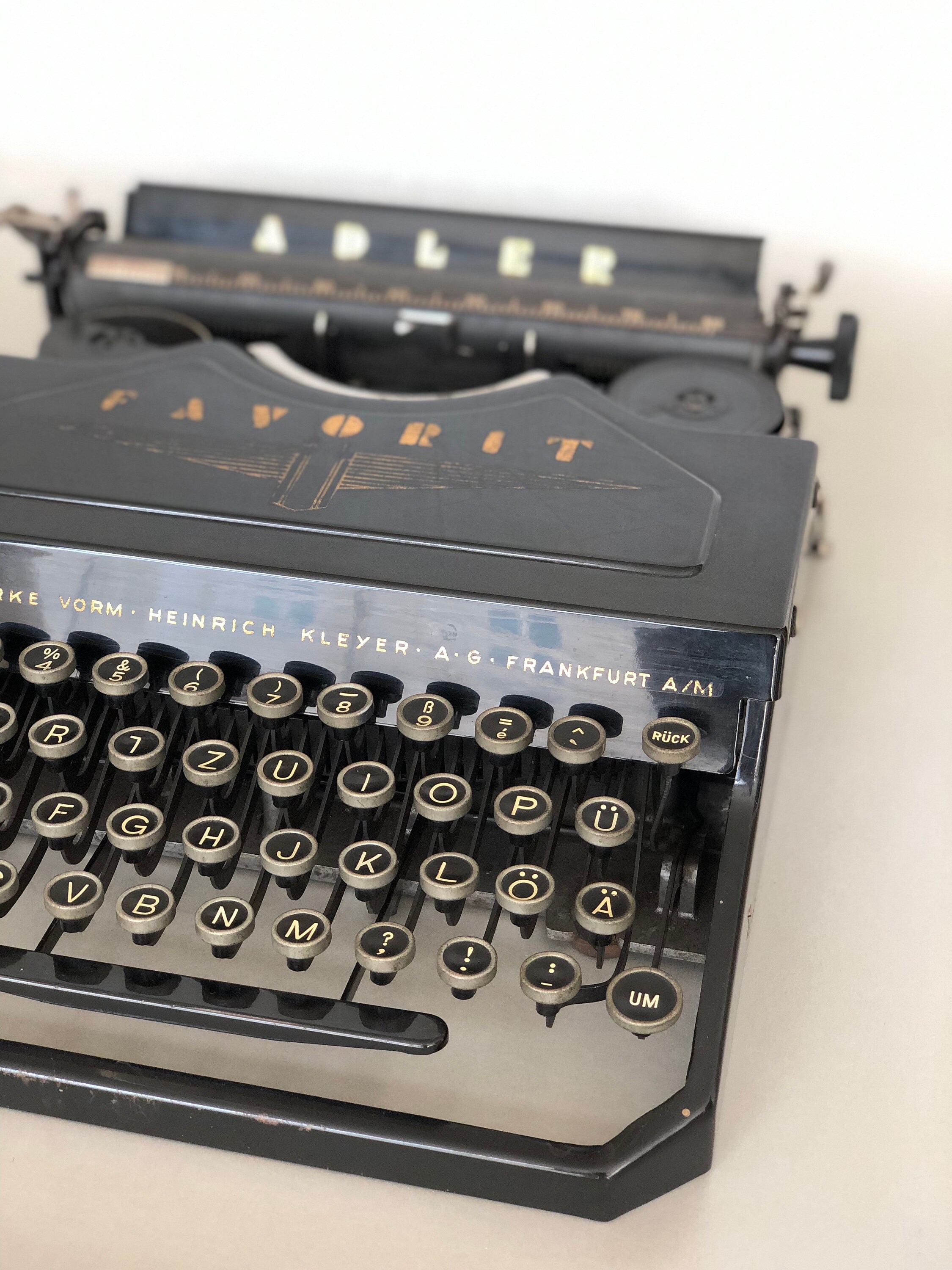 German Typewriter From the 1930s Adler Favorit - Etsy