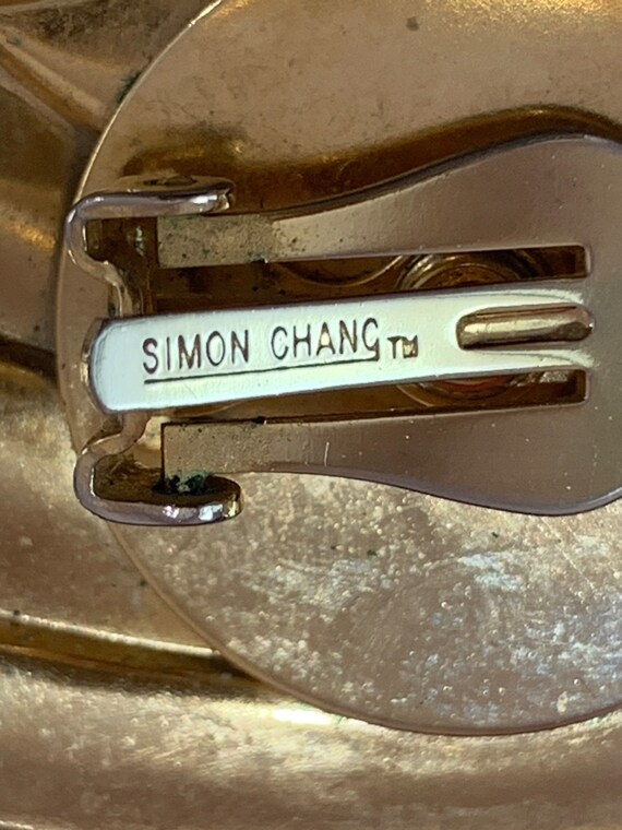 Simon Chang signed statement clip on earrings, gold t… - Gem