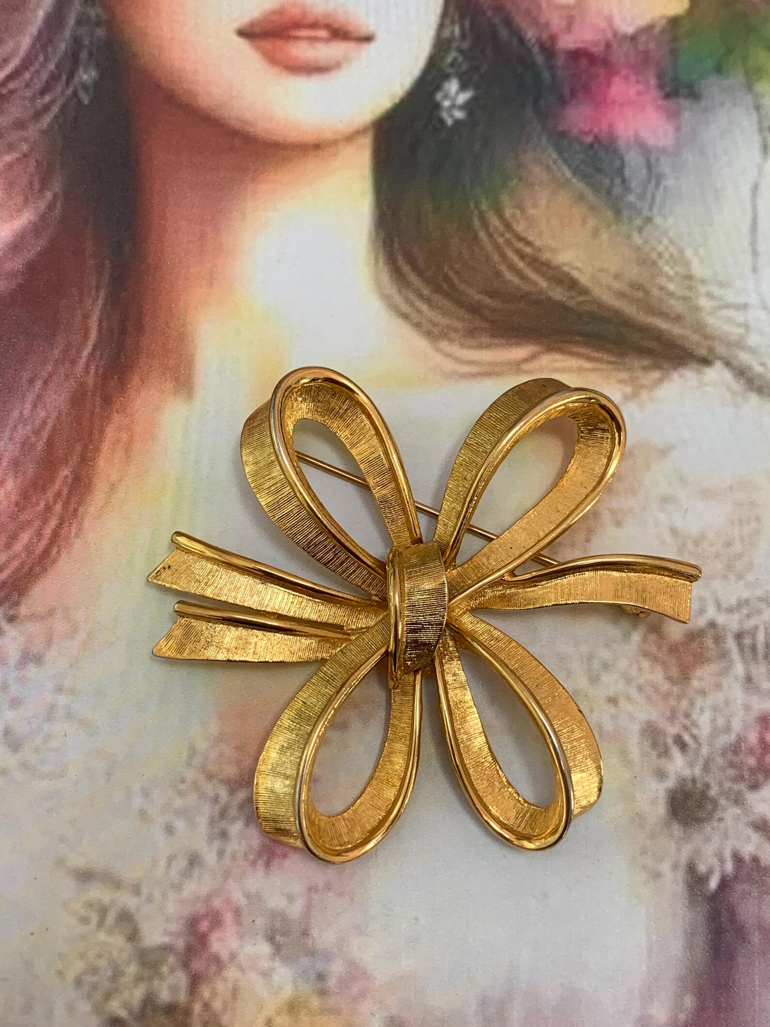 Vintage MONET Double Bow, Brushed Gold Tone Brooch/pin! Designer Brooch ...