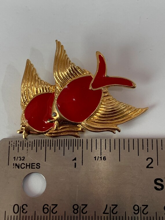 Vintage Trifari double fish red enamel gold tone broo… - Gem