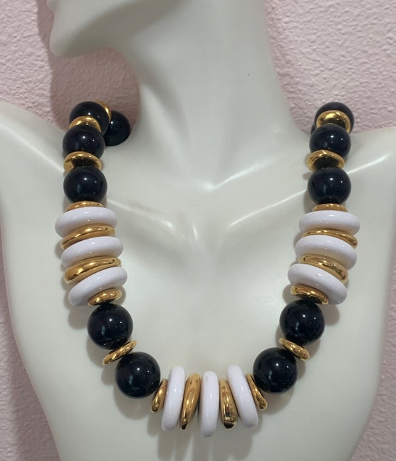 Vintage Napier chunky black and white rondelle Lucite… - Gem Vintage Napier chunky black and white rondelle Lucite… - Gem