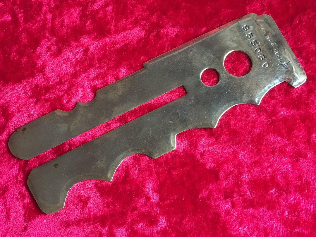A Used Old Vintage Brass Military Button Cleaning Aid Stick Militaria ...