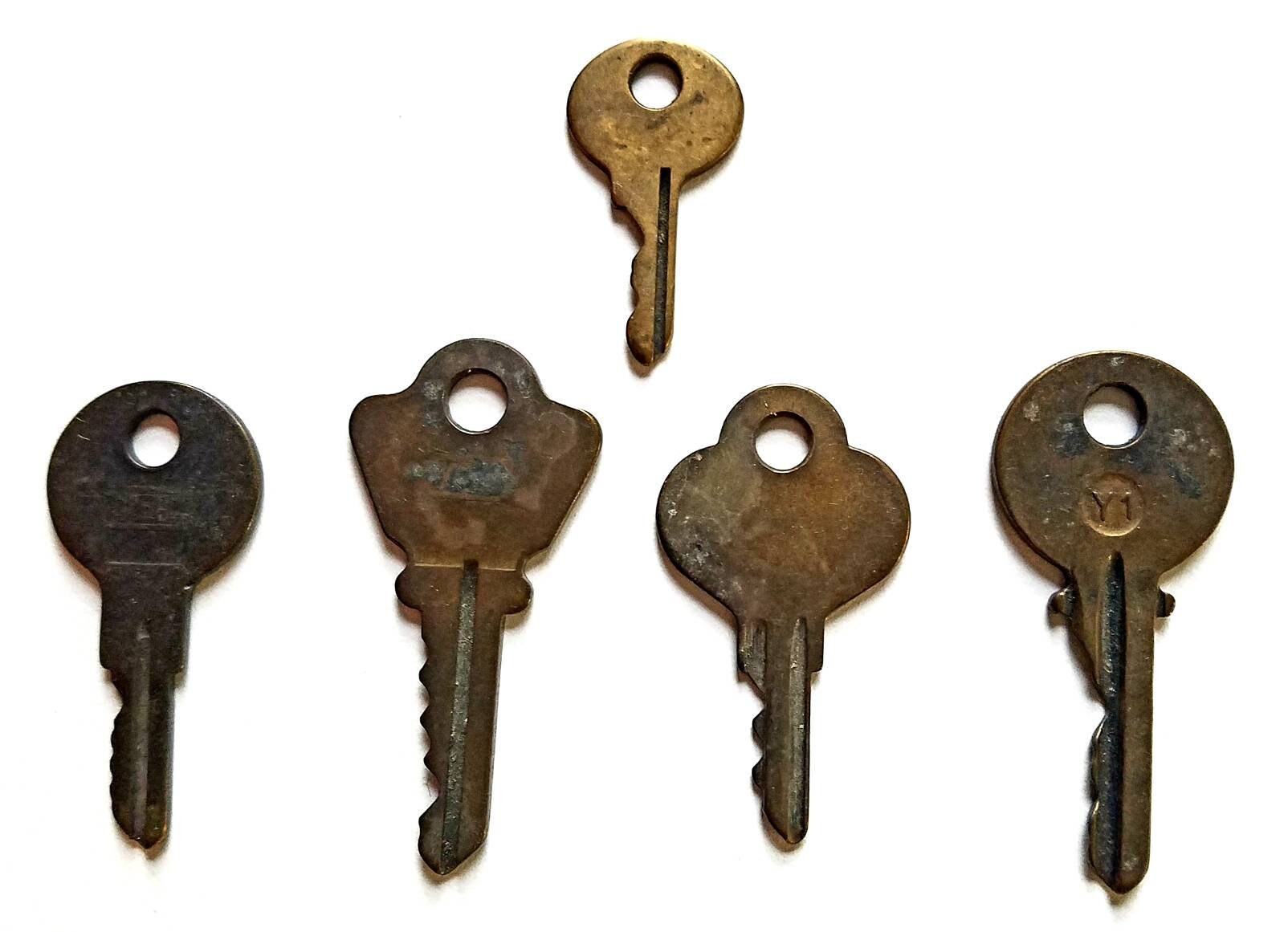 Vintage Old Keys Flat Lot of 12 Keys Brass Real Aged Patina | Etsy