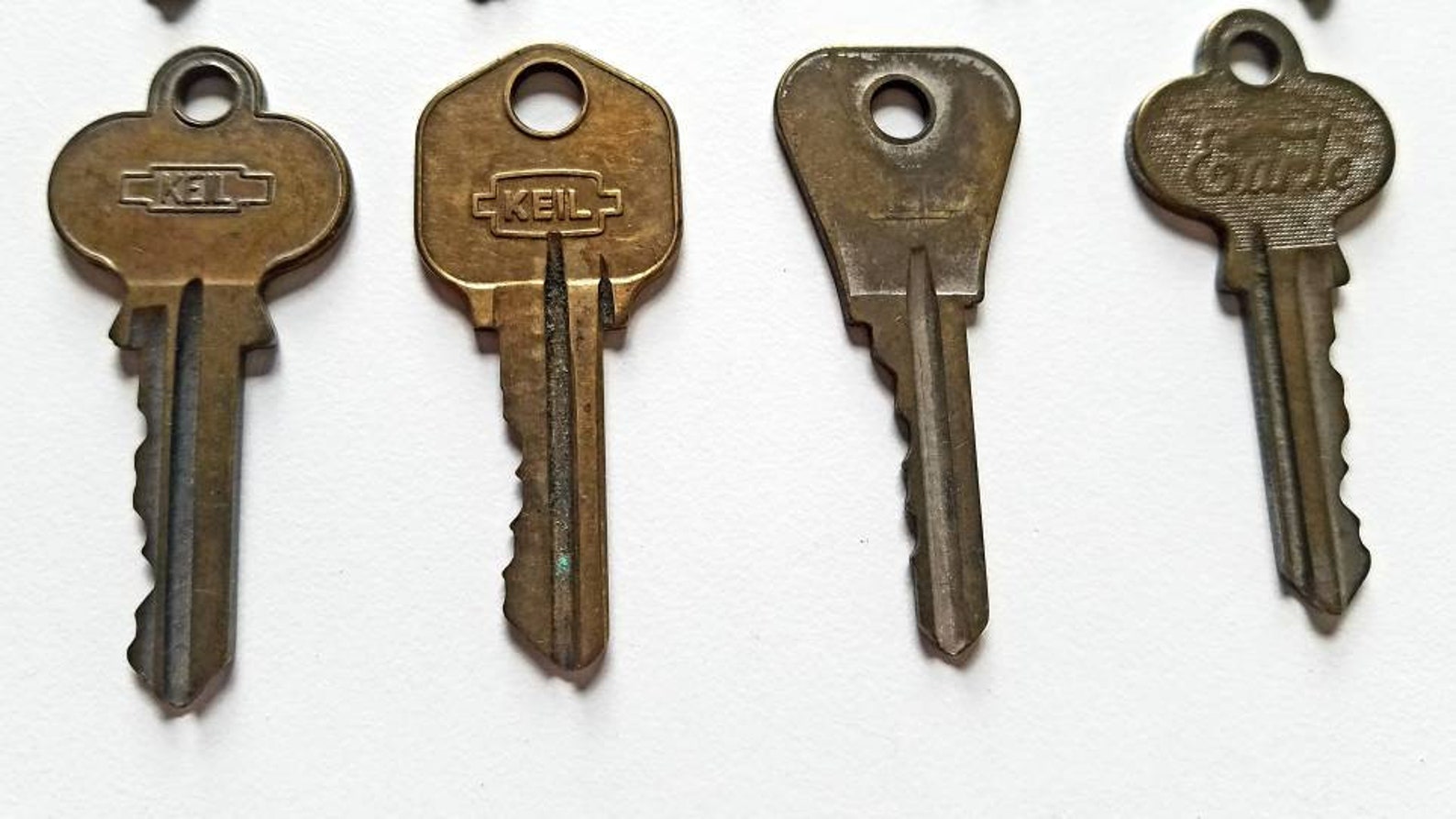 Vintage Old Keys Flat Real Aged Patina Metal Jewelry Charm Lot - Etsy