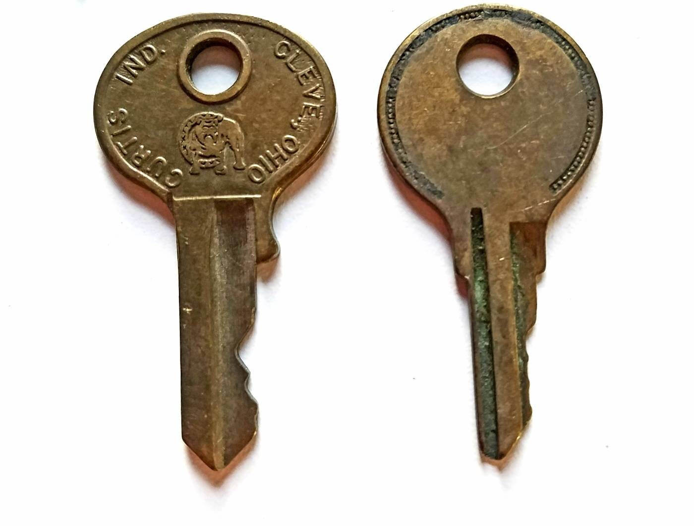 Vintage Old Keys Flat Real Aged Patina Metal Jewelry Charm Lot | Etsy