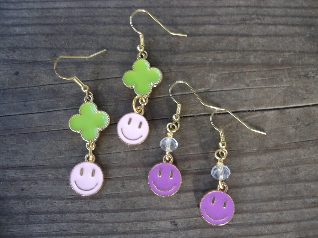 Happy Face Earrings (set of 2) - Etsy