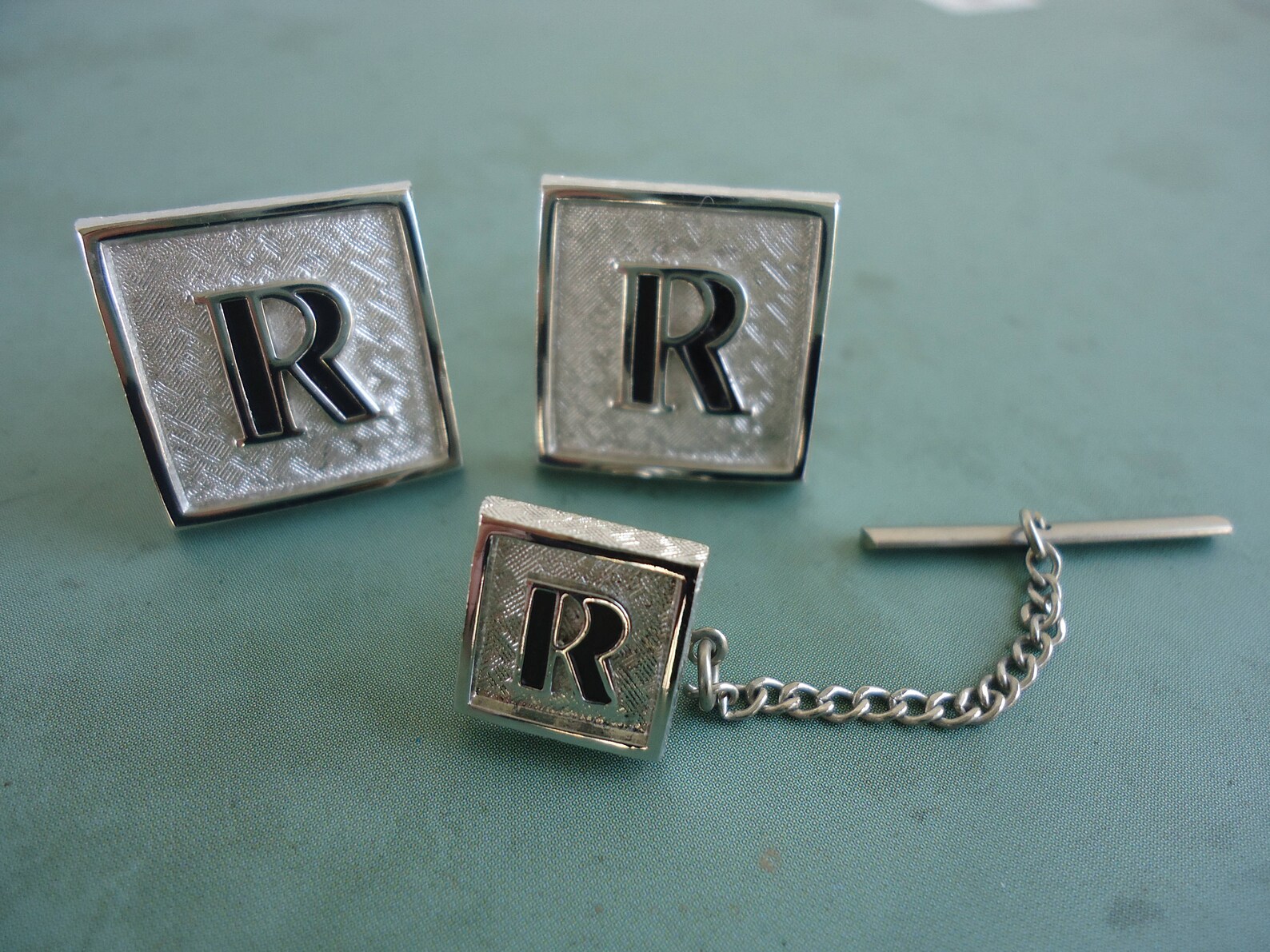 Letter r Swank Cufflink Set | Etsy