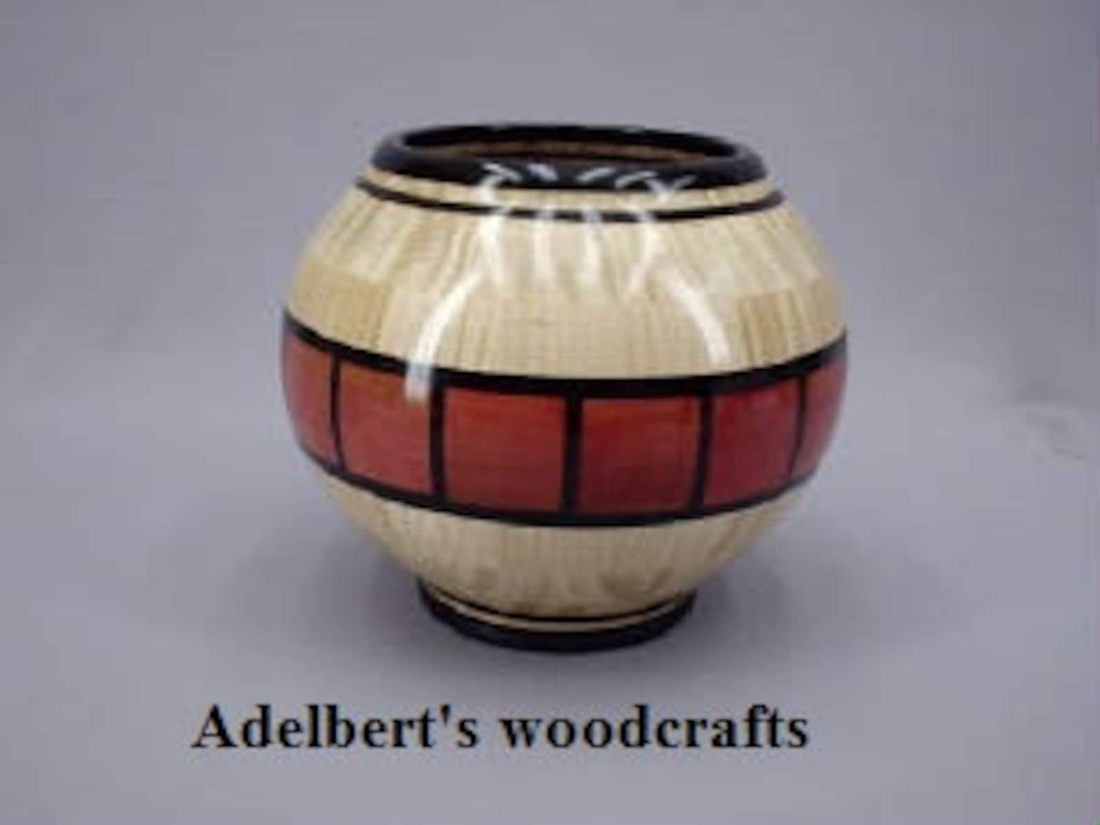 Beautiful Segmented Bowl Made of Curly Maple Bowl With Pink - Etsy