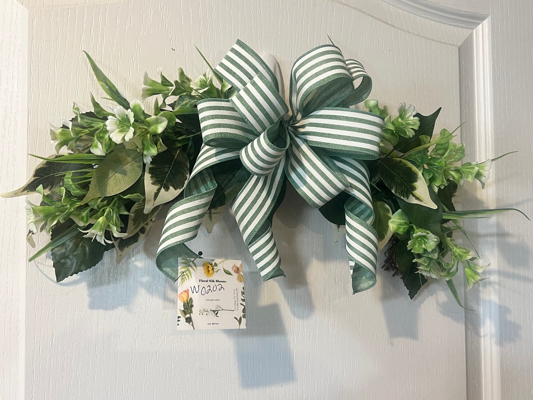 This is a Beautiful Grapevine Swag Arch Will Accent Any Wall in Your ...