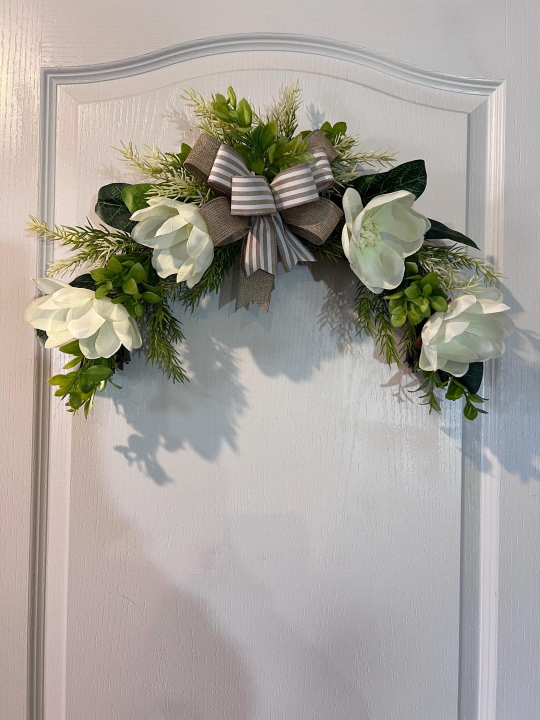 This is a Beautiful Grapevine Swag Arch Will Accent Any Wall in Your ...