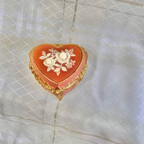Heart Music Box - Etsy