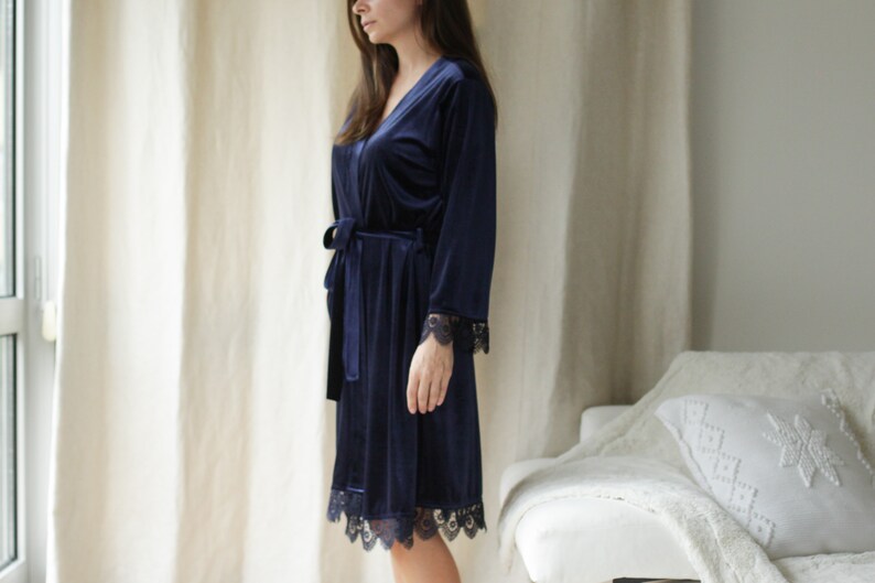 Bridesmaid Robes Lace Velvet Robes Bridesmaid Gift Navy - Etsy