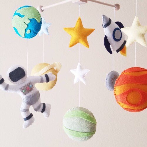 Solar System Mobile Crib Felt Planets Mobile Nursery Astronaut - Etsy