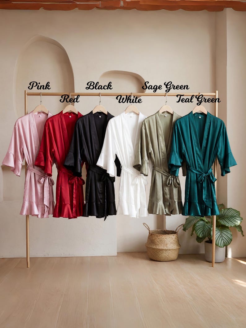 Personalized Satin Bridesmaid Robe, Ice Silk Bridal Party Pajama Robe ...