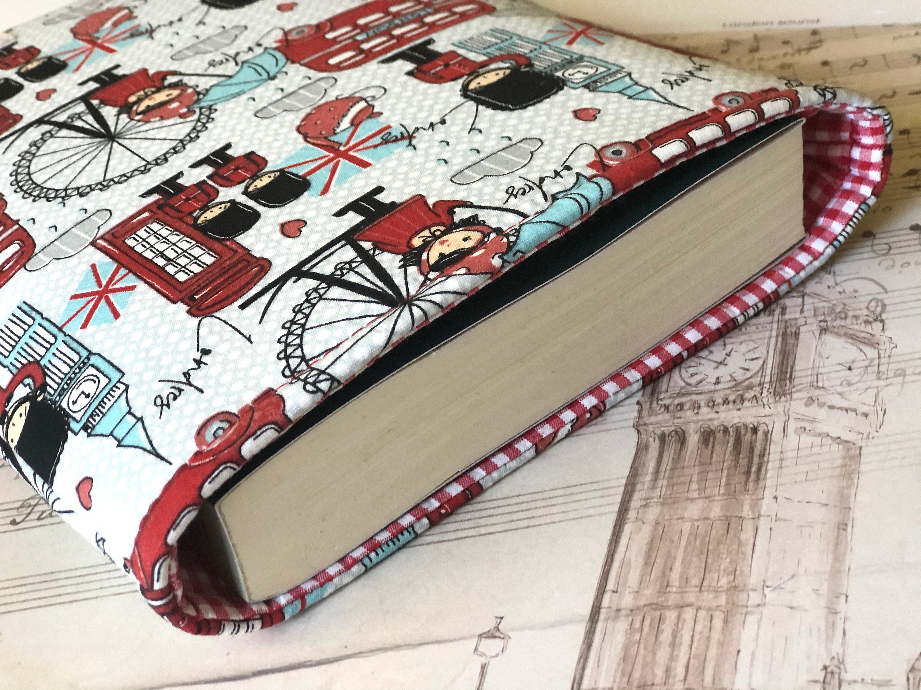 Padded Book Sleeve London Print Book Lover Gift | Etsy