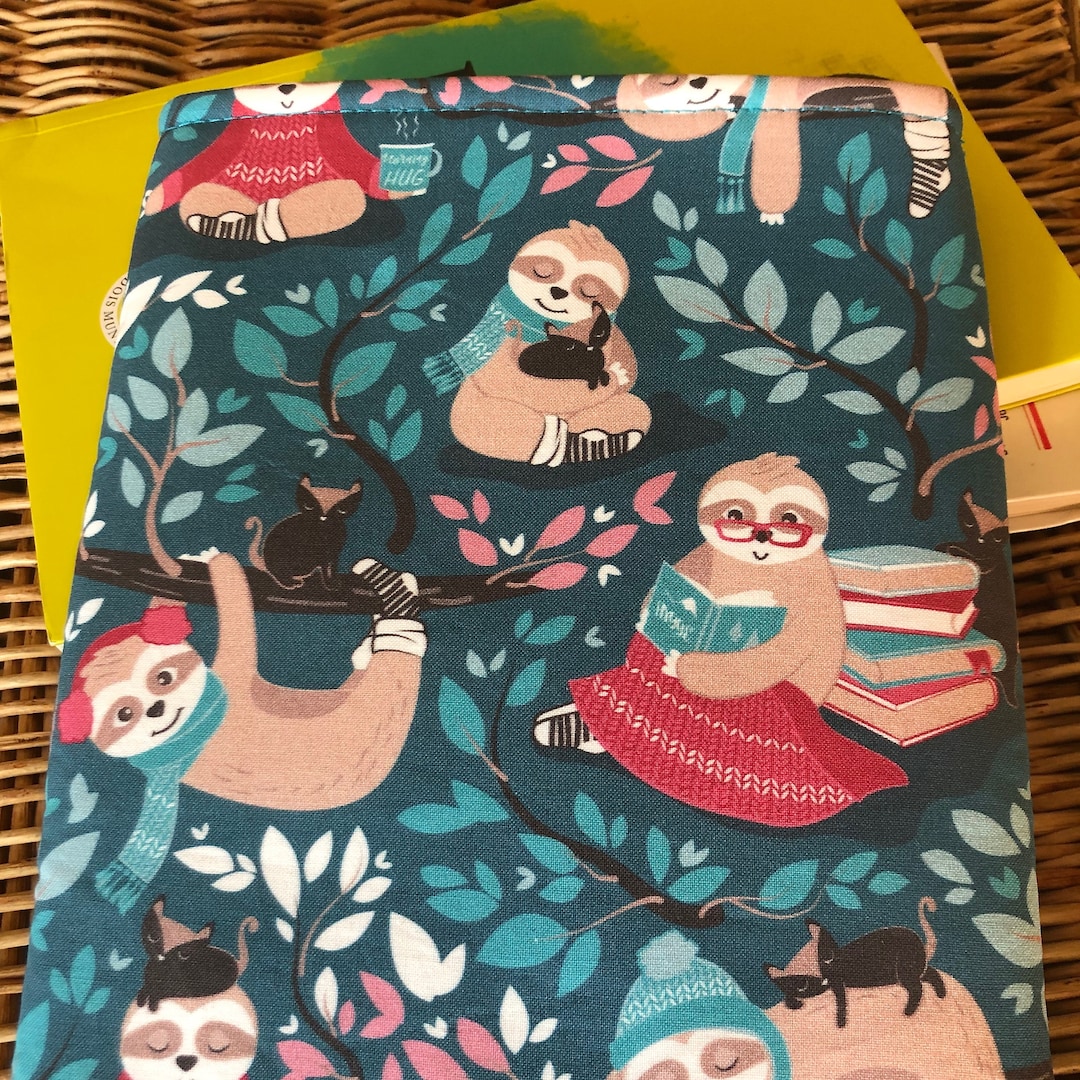 Sloth Book Sleeve, Book Lover Gift - Etsy