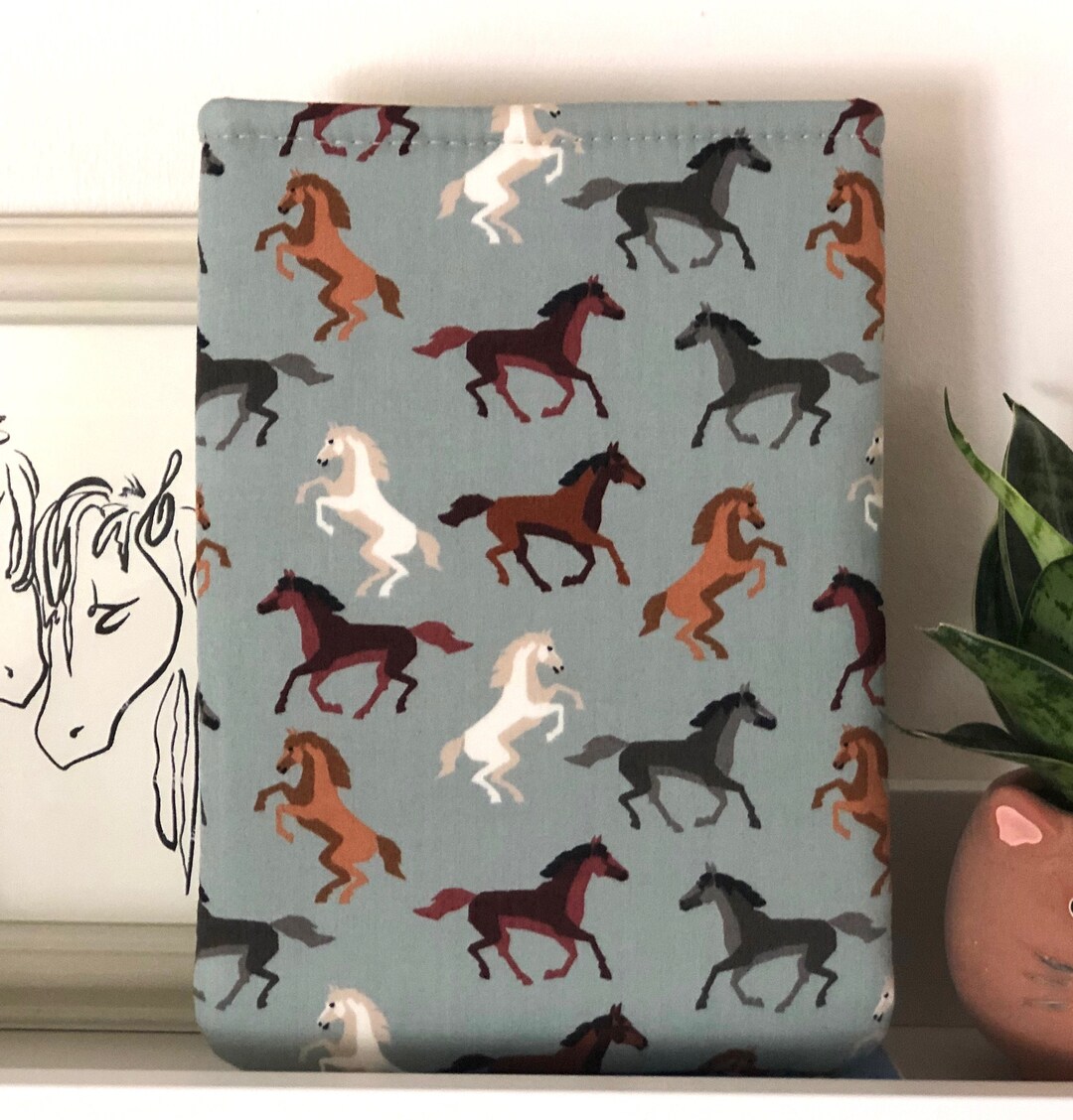 Horse Lovers Book Sleeve - Etsy