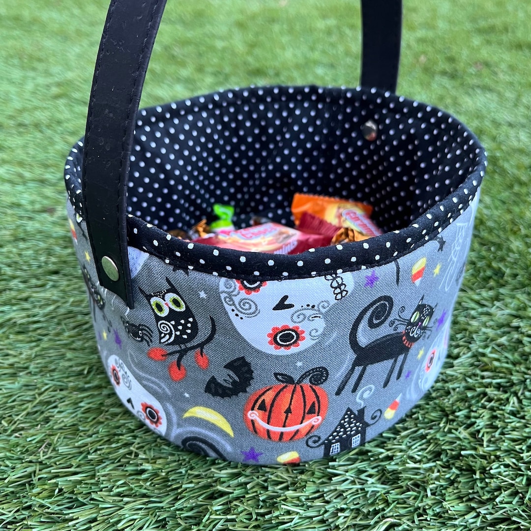 Halloween Trick or Treat Basket, Candy Bowl, Halloween Decor Gift - Etsy