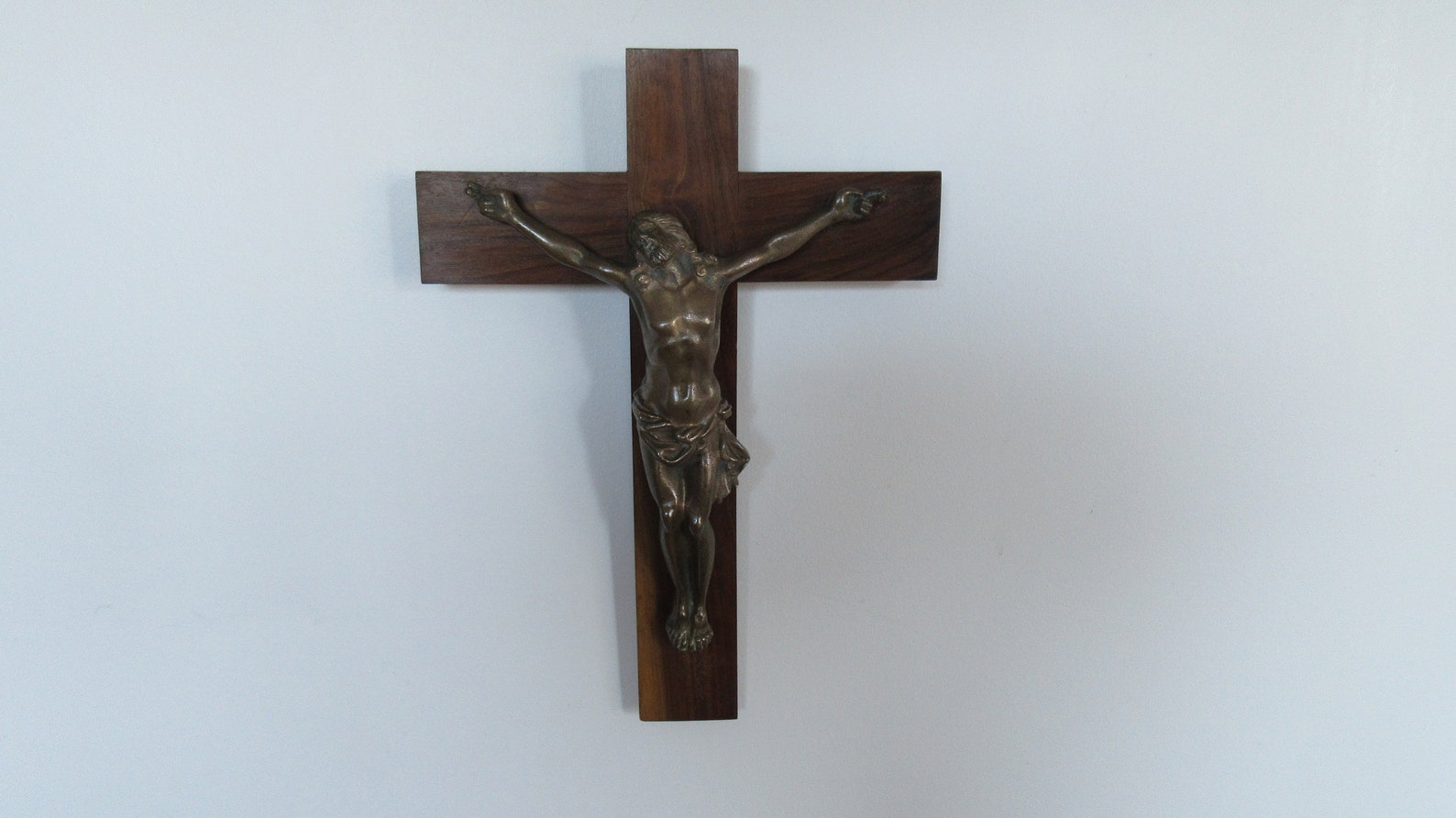 Crucifix Wall Hanging Jesus Cross / Crucifix Made of - Etsy