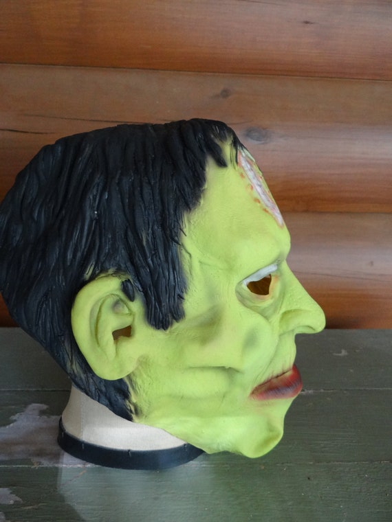 Vintage Paper Magic Frankenstein mask from 2000. Hal… - Gem