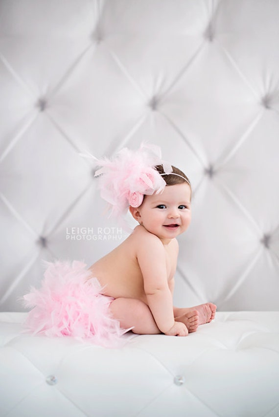 Home Décor Item 1847 5ft x 7ft Upholstered White Tufted Fabric ...