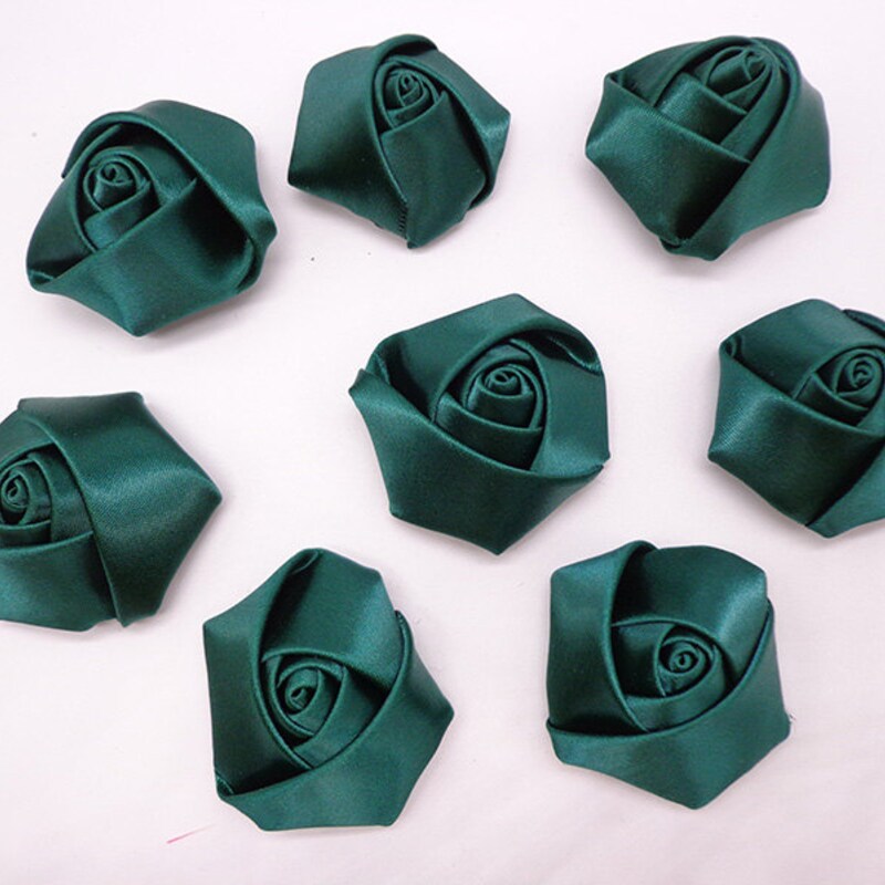 Green Silk Roses - Etsy